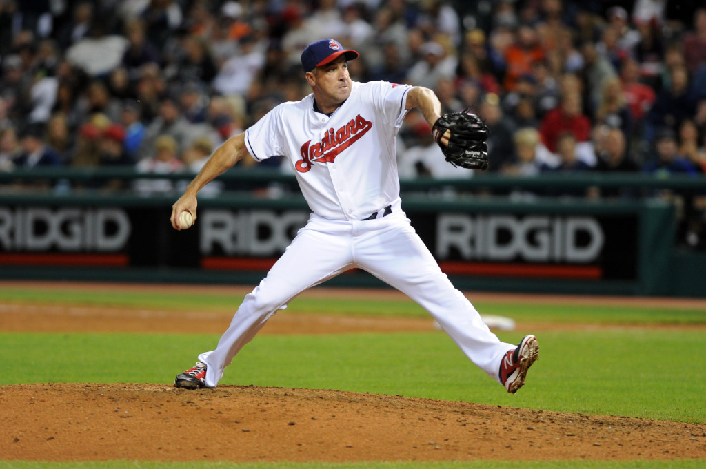 Indians Extend Scott Atchison - MLB Trade Rumors
