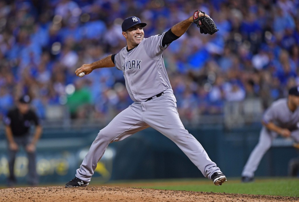 Brewers Claim Blake Parker, Designate David Goforth - MLB Trade Rumors