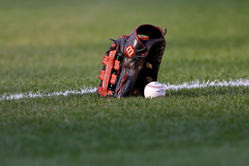 Quick Hits: Osiel Rodriguez, Gloves, Framing - MLB Trade Rumors