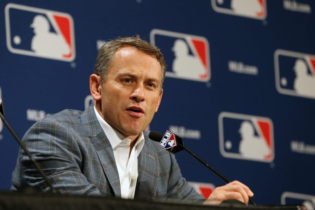 Hoyer On Cubs' Roster Plan - MLB Trade Rumors