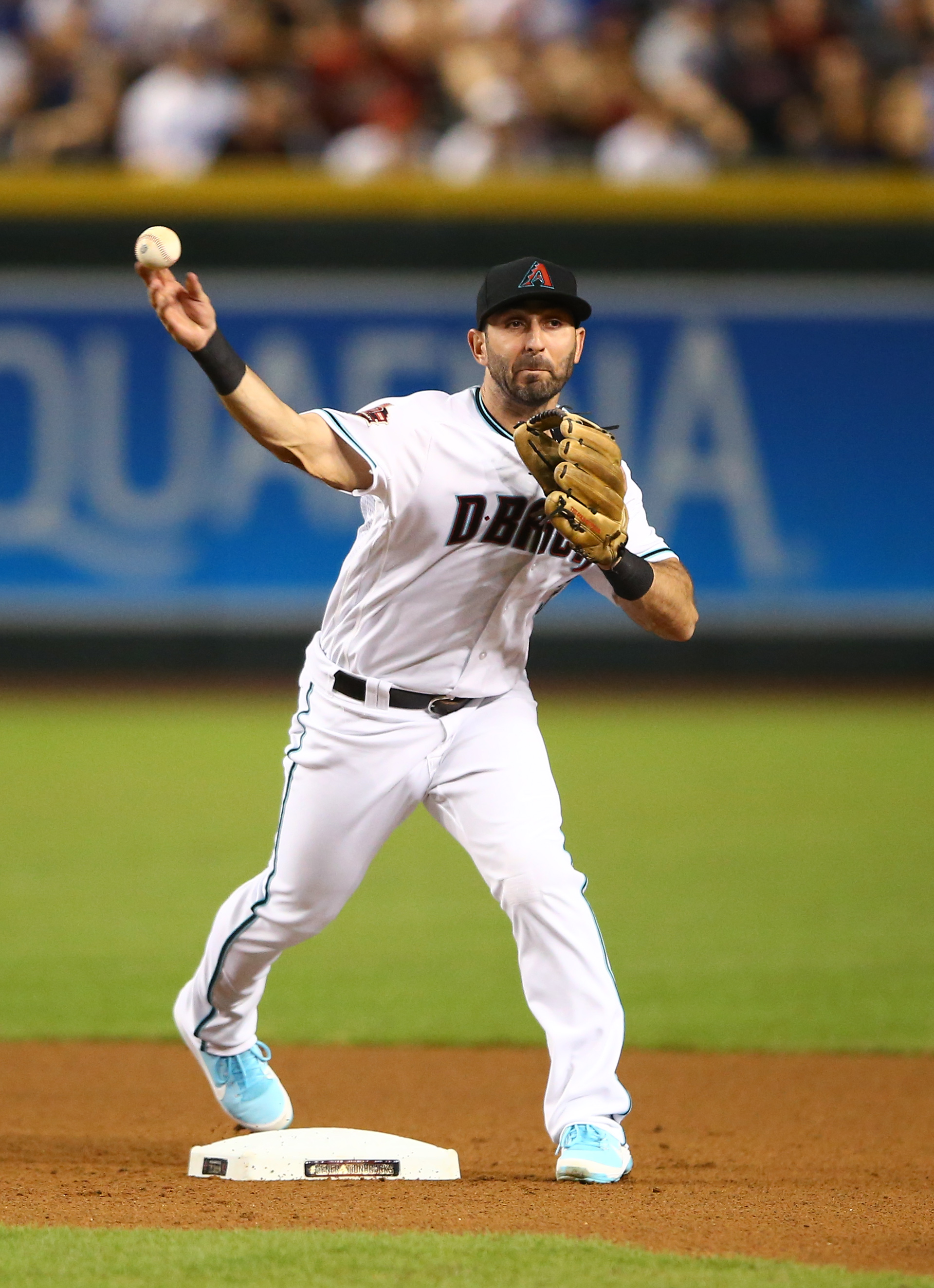 Cubs Sign Daniel Descalso - MLB Trade Rumors