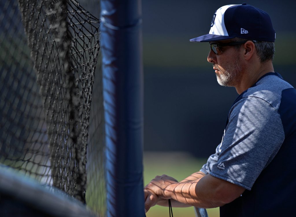 Reds Name Alan Zinter New Hitting Coach - MLB Trade Rumors