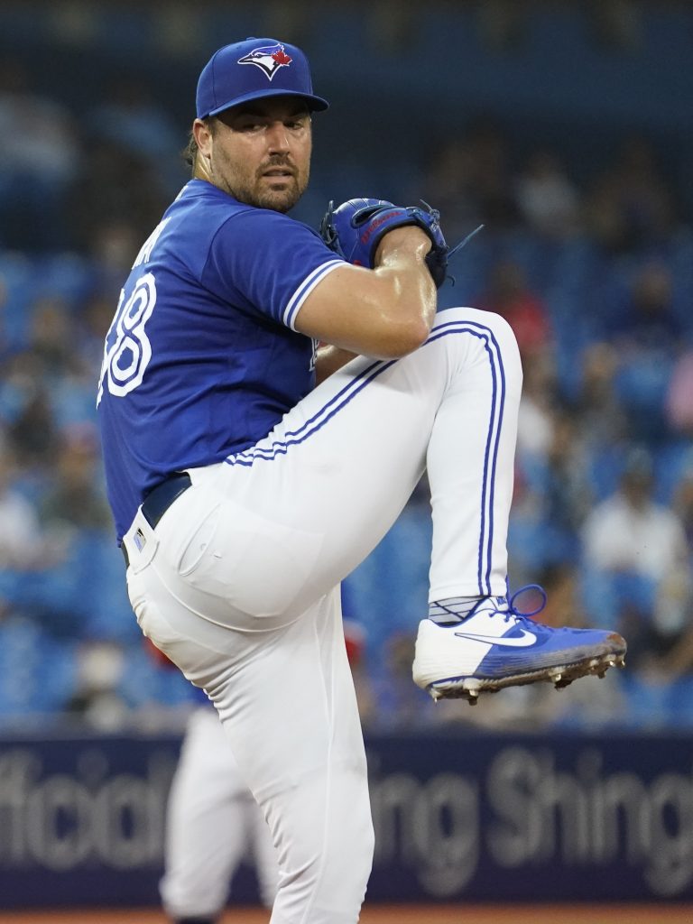 Mariners To Sign Robbie Ray