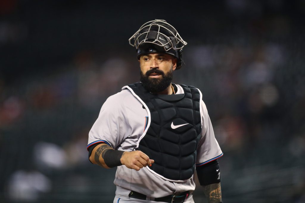 Guardians Trade For Sandy Leon, DFA Ian Gibaur - MLB Trade Rumors