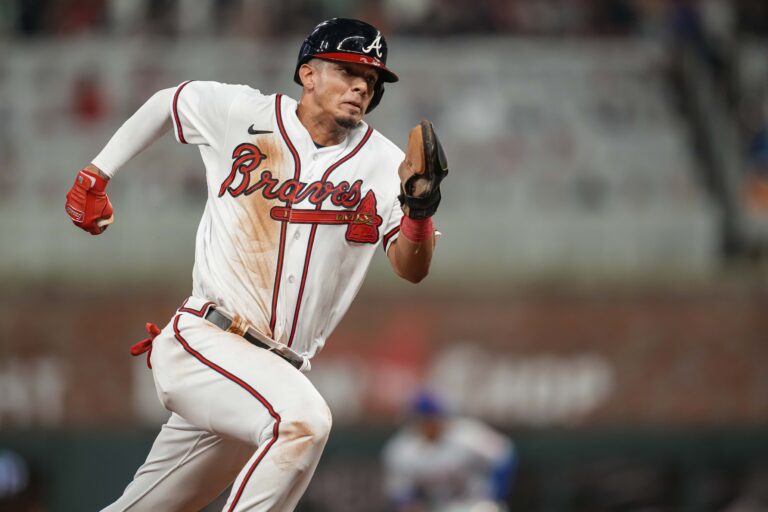 Angels Acquire Vaughn Grissom - MLB Trade Rumors