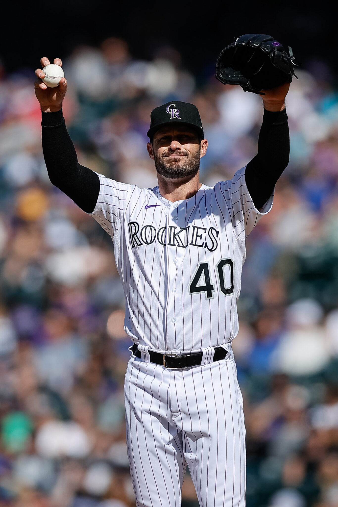 Rockies Extend Tyler Kinley - MLB Trade Rumors