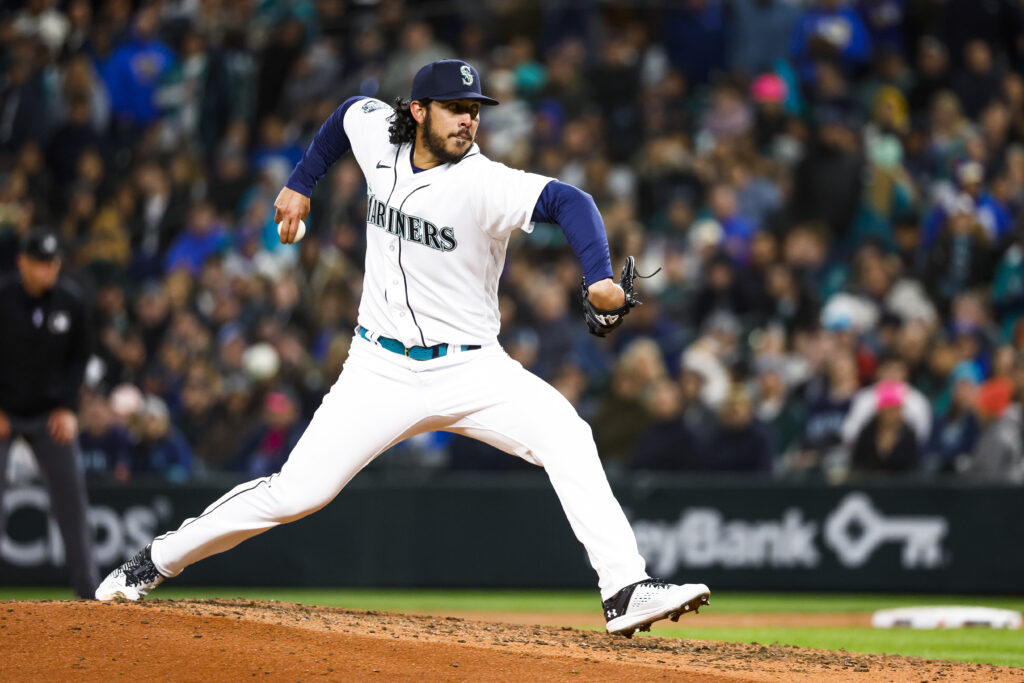 Mariners Place Andres Munoz On 15-Day IL, Select J.B. Bukauskas - MLB ...