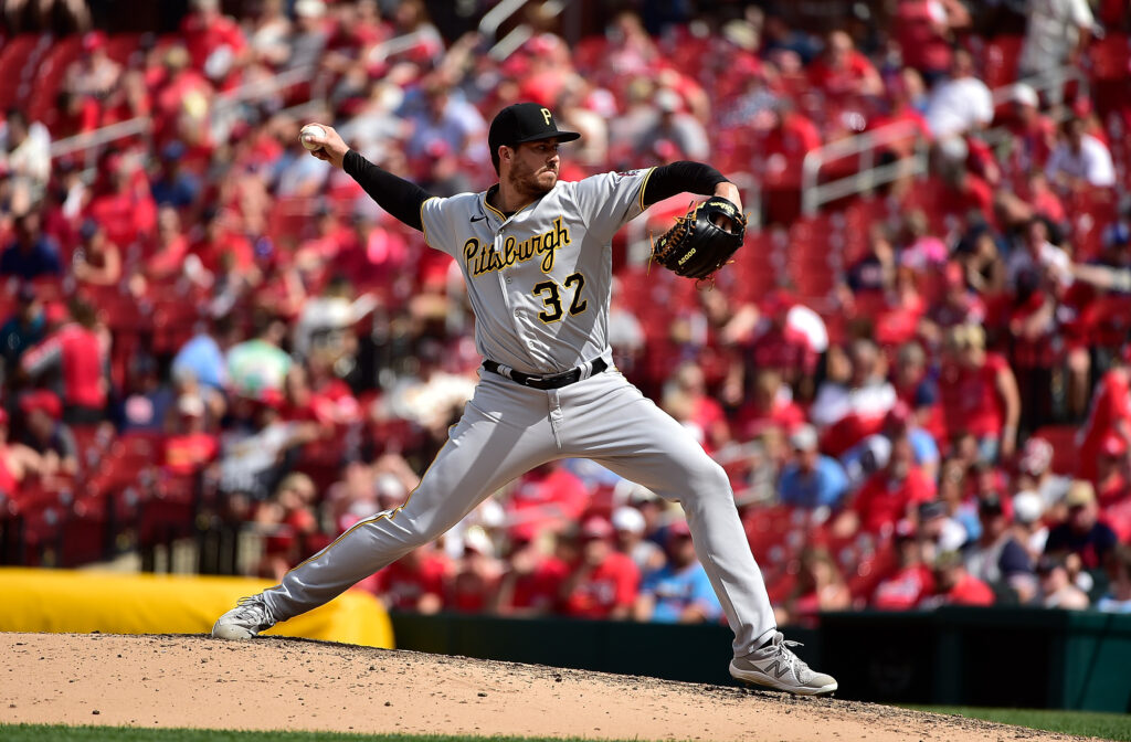 Rockies, Geoff Hartlieb Agree To Minor League Deal - MLB Trade Rumors