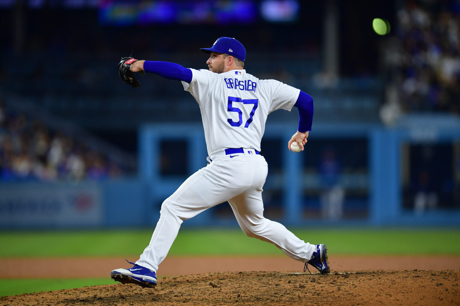 Los Angeles Dodgers Rumors - MLB Trade Rumors