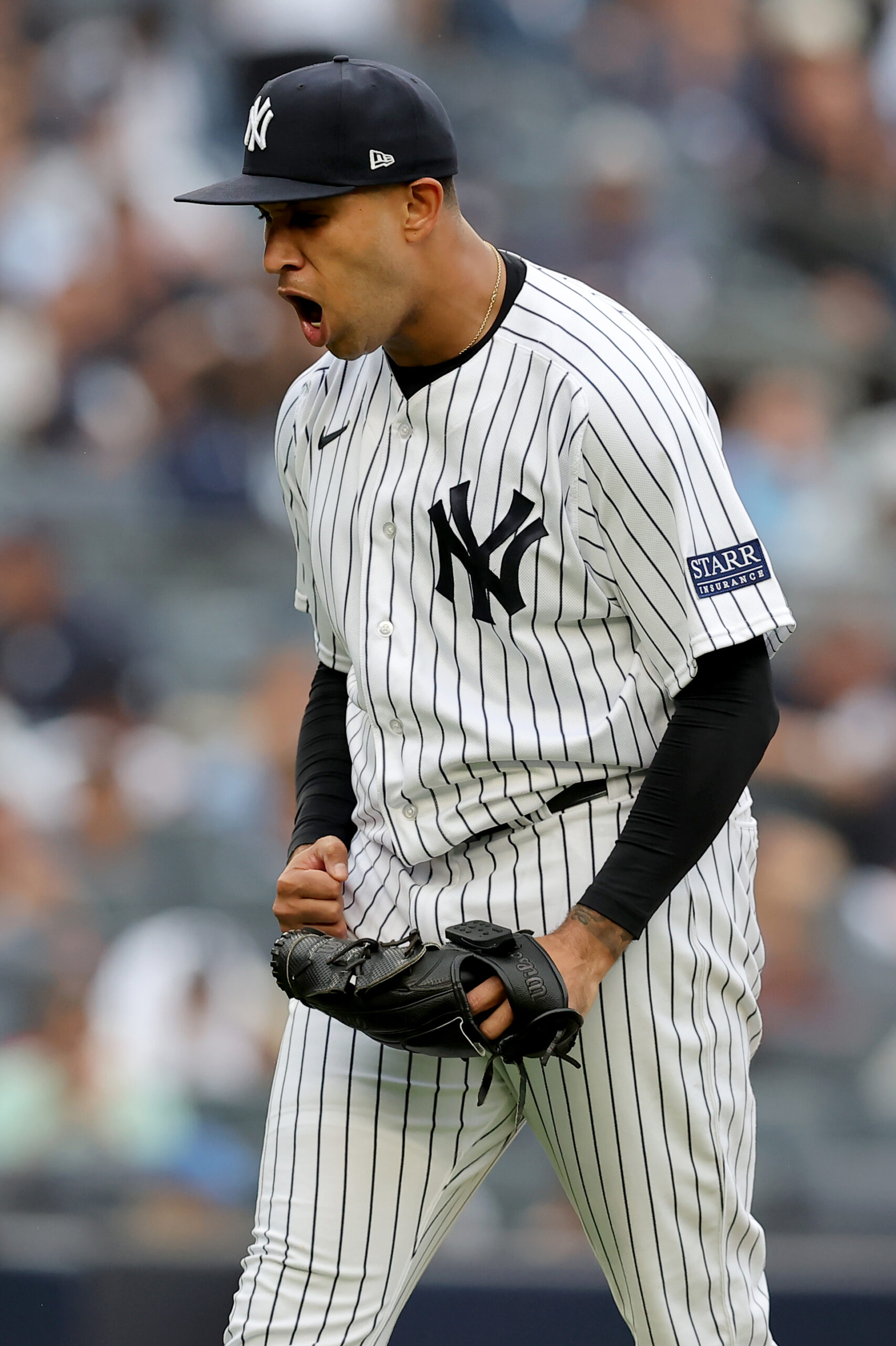 Cardinals Sign Keynan Middleton - MLB Trade Rumors