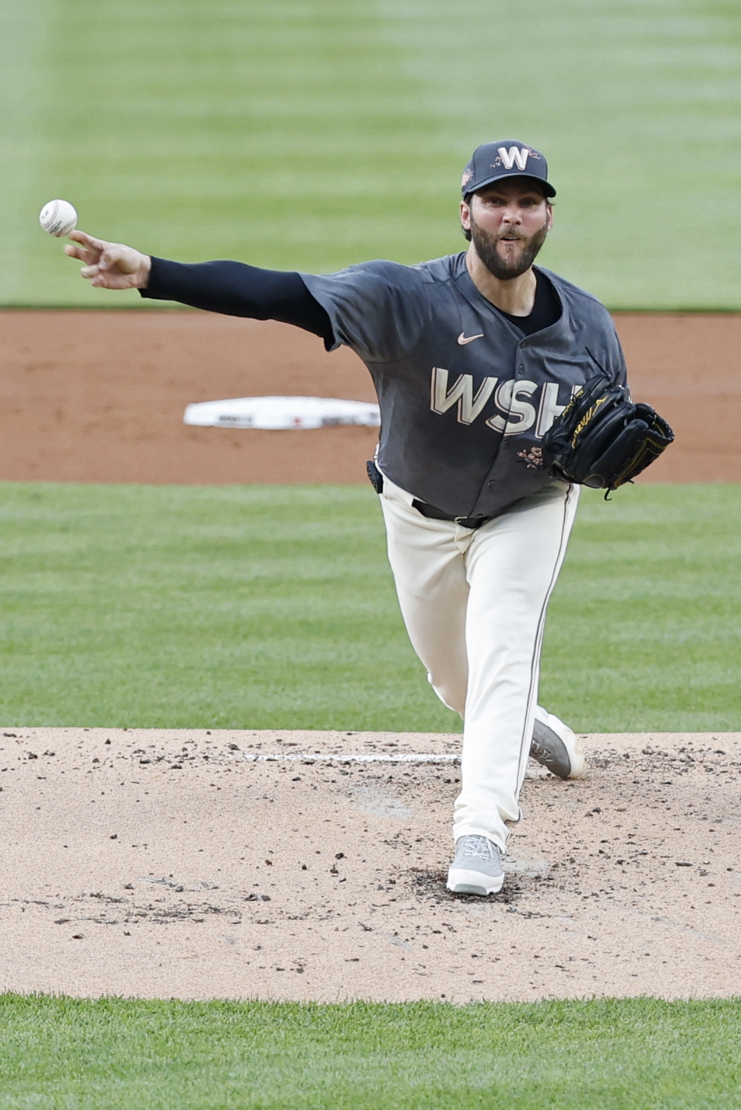 Trevor Williams Undergoes Internal Brace Surgery - MLB Trade Rumors