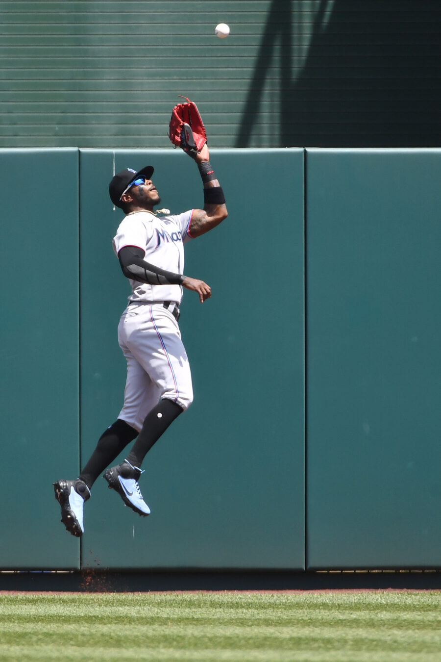 Milwaukee Brewers Rumors - MLB Trade Rumors