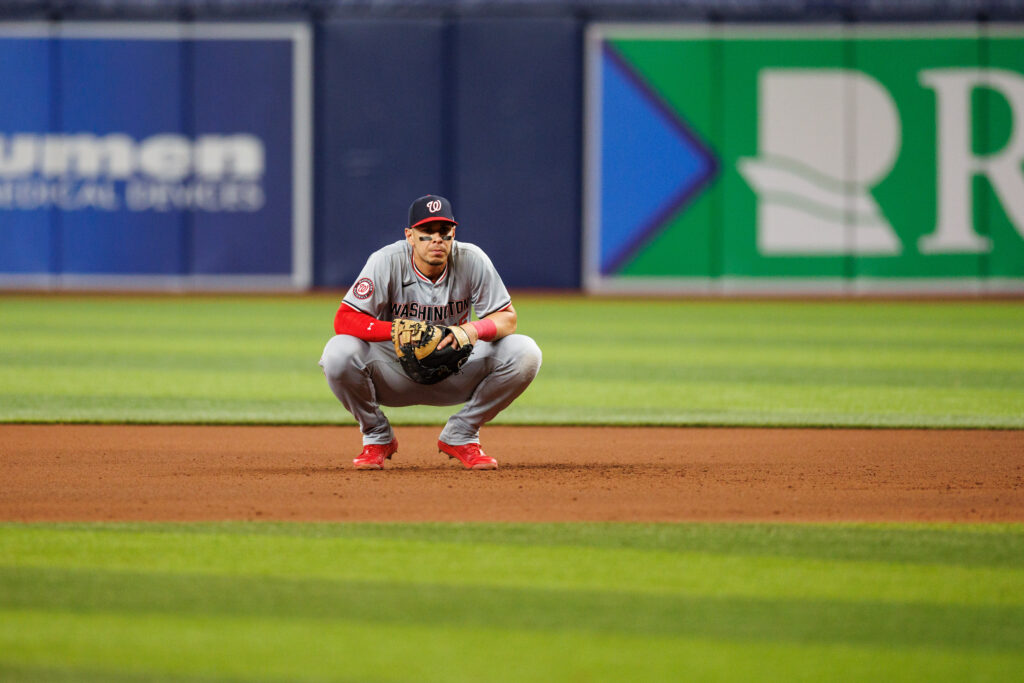 Joey Meneses, Ildemaro Vargas, Michael Rucker Elect Free Agency After ...