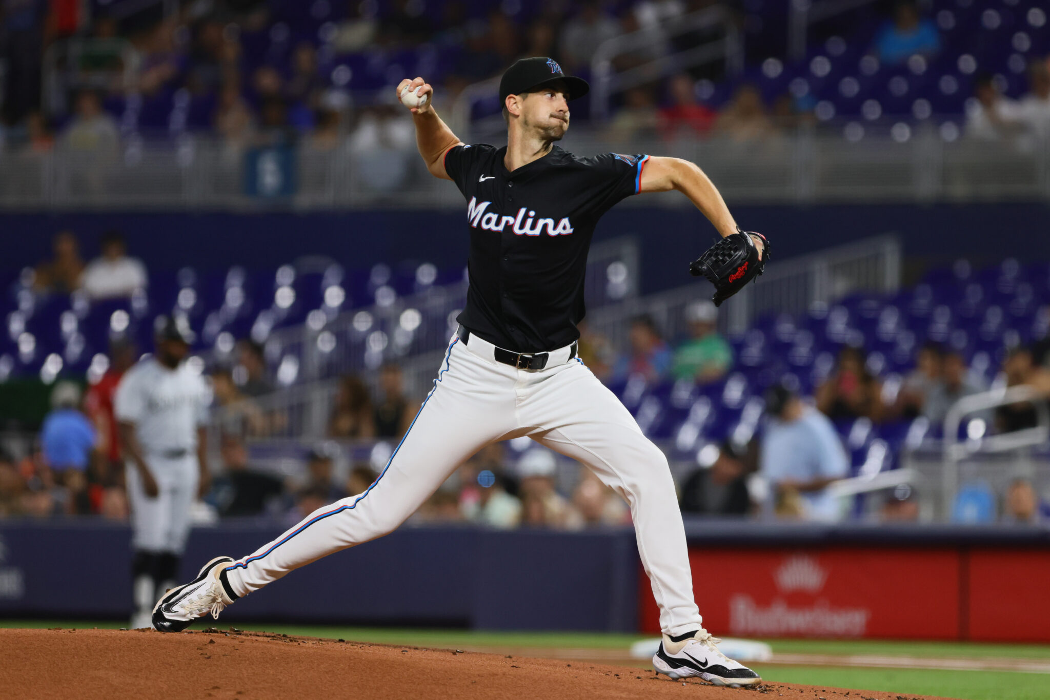 Padres To Acquire Tanner Scott, Bryan Hoeing - MLB Trade Rumors