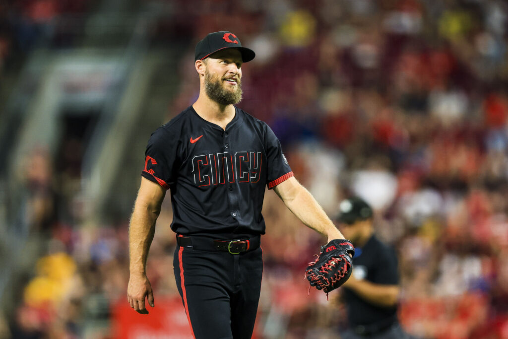 Reds Outright Alan Busenitz - MLB Trade Rumors