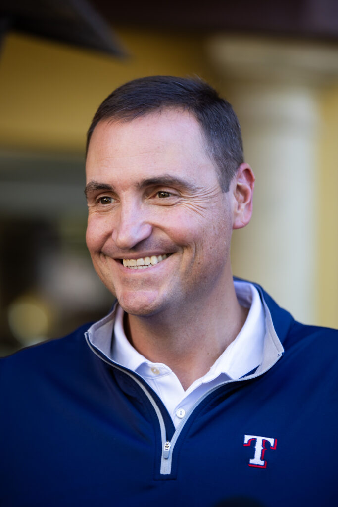 Rangers Extend Chris Young - MLB Trade Rumors