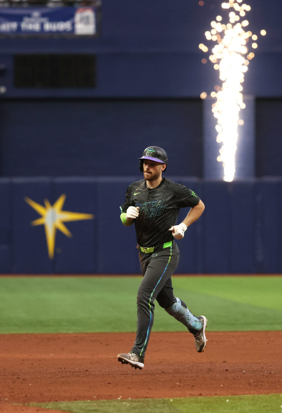 Astros, Pirates, Rays Finalize Three-Team Trade Sending Brandon Lowe To ...