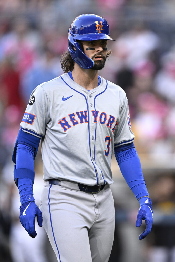 Mets Re-Sign Jesse Winker - MLB Trade Rumors