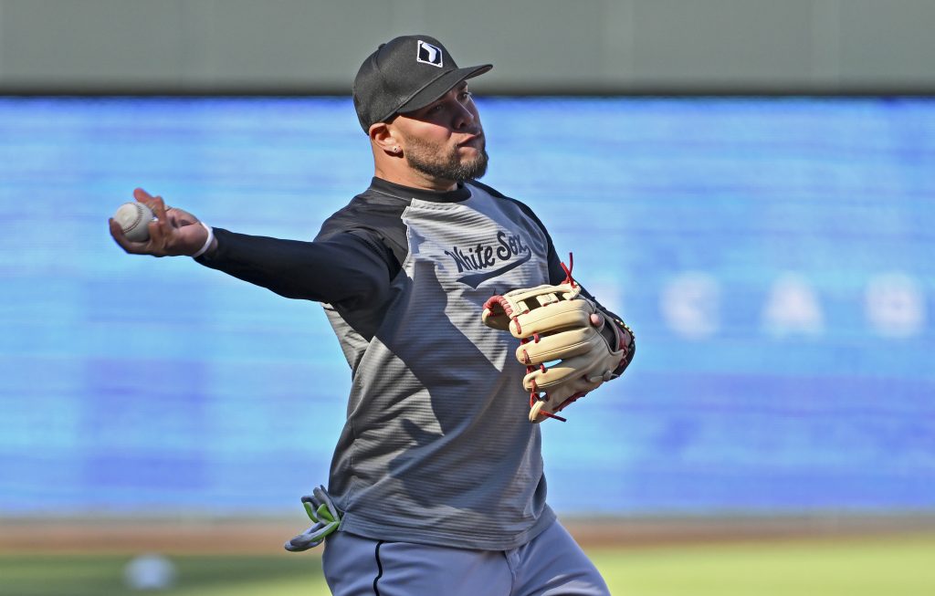 Angels Sign Yoan Moncada - MLB Trade Rumors