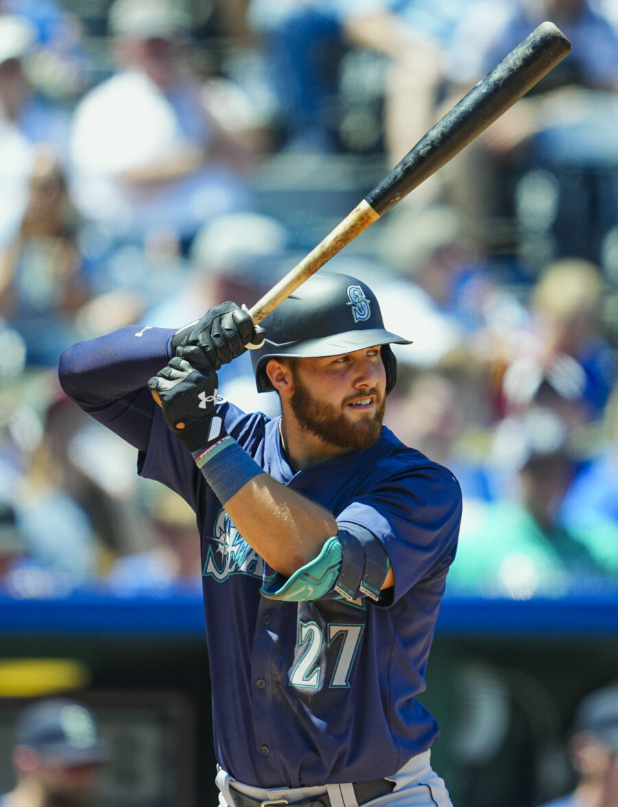 Tyler Locklear Rumors - MLB Trade Rumors