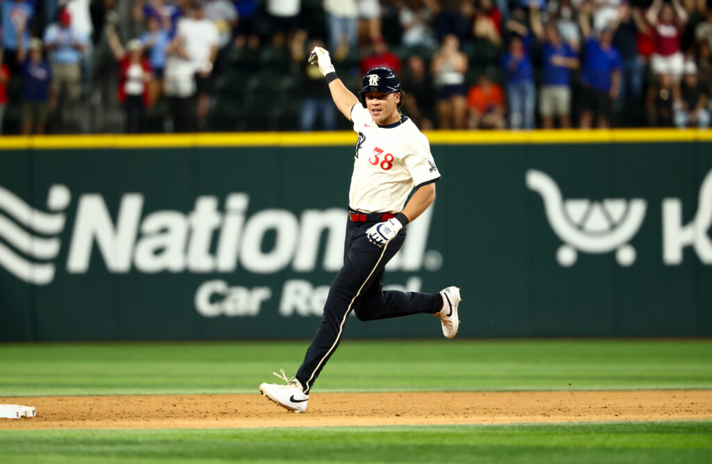 White Sox, Dustin Harris Agree To Minor League Contract - MLB Trade Rumors