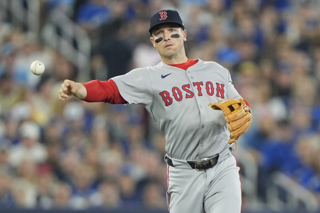 Red Sox Notes: Bregman, Outfield, Injuries - MLB Trade Rumors