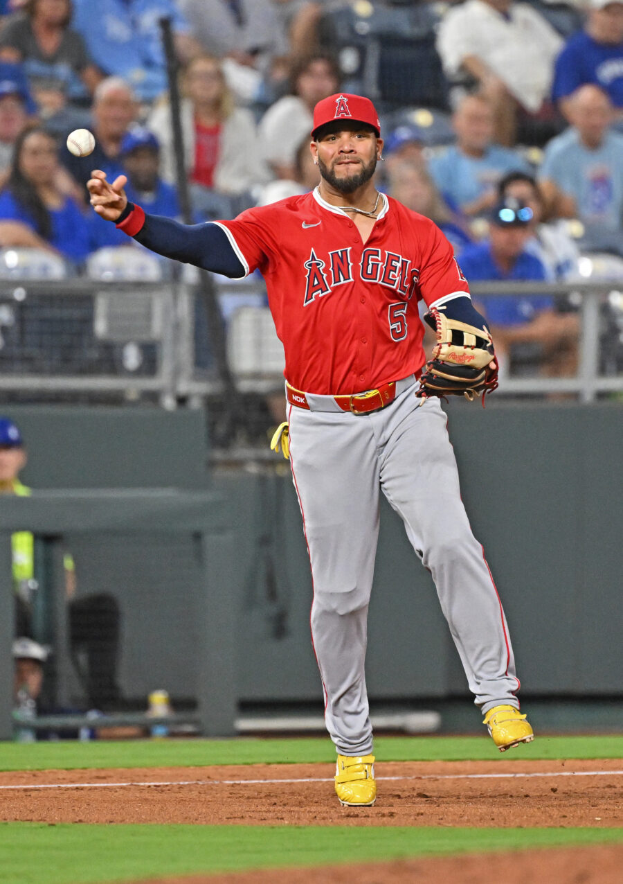 Angels Re-Sign Yoan Moncada - MLB Trade Rumors